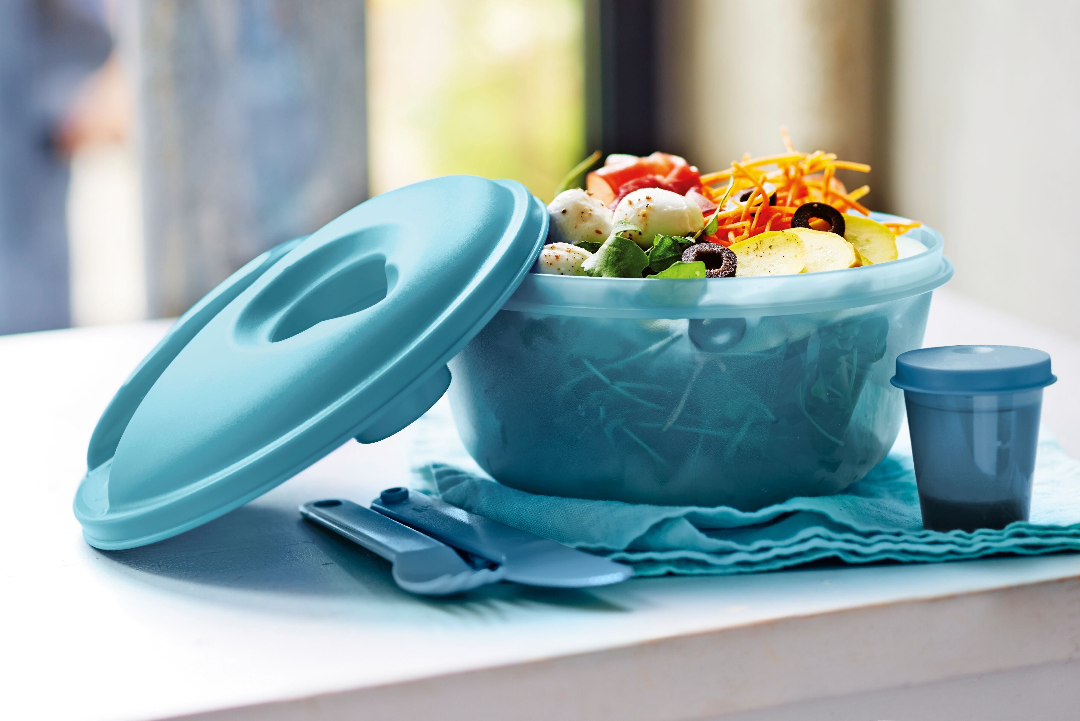 SALAD ON THE GO 1.4L – Tupperware India Pvt Ltd
